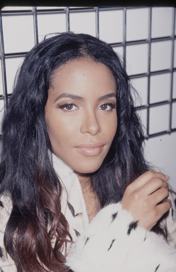 10 Photos To Remember The Beautiful Late Aaliyah | 97.9 The Box