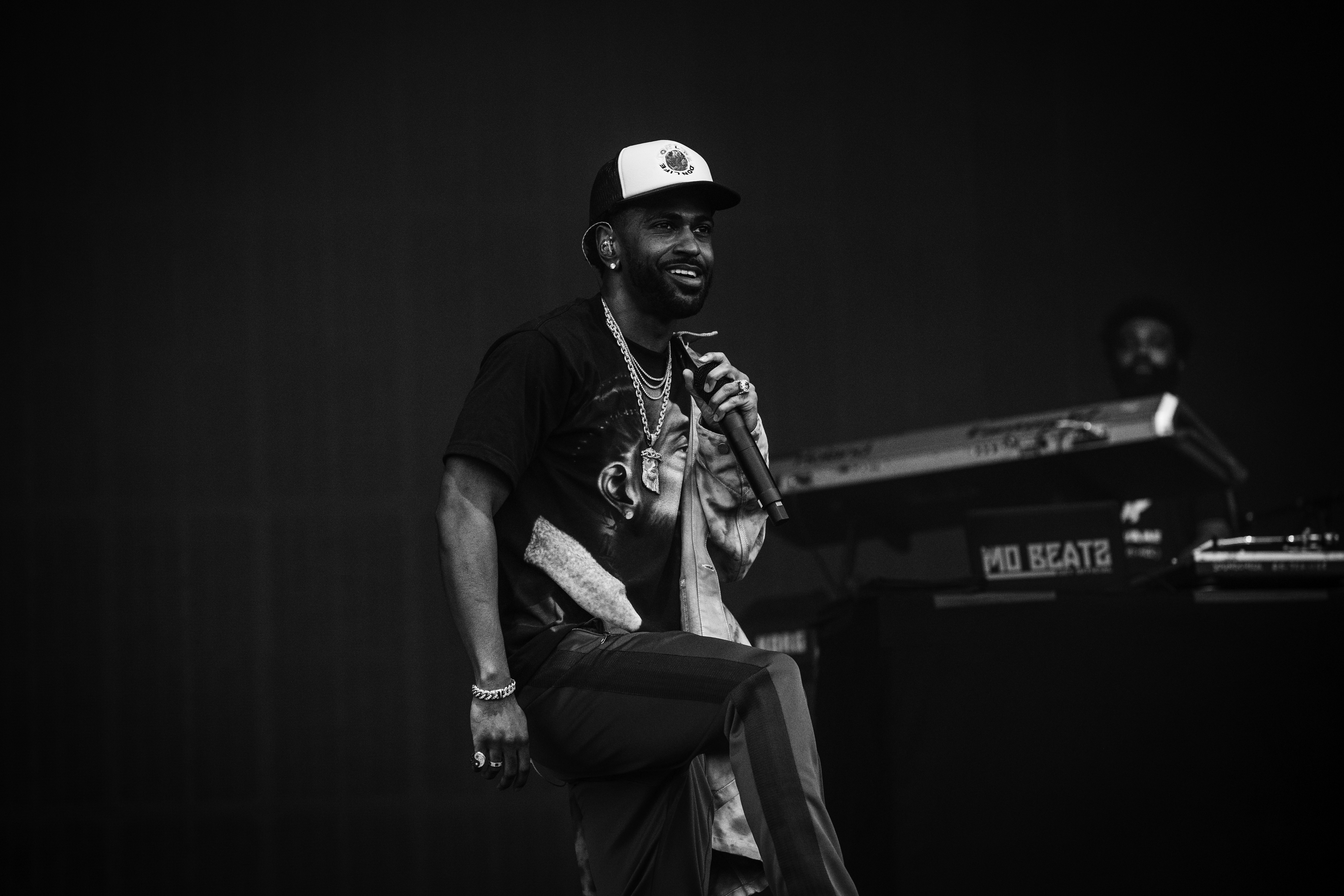 Big Sean Ignites the Wild Tour in The Woodlands